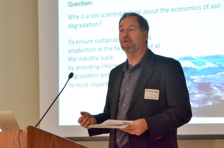 Soil degradation the forgotten issue - Alberta Farmer Express